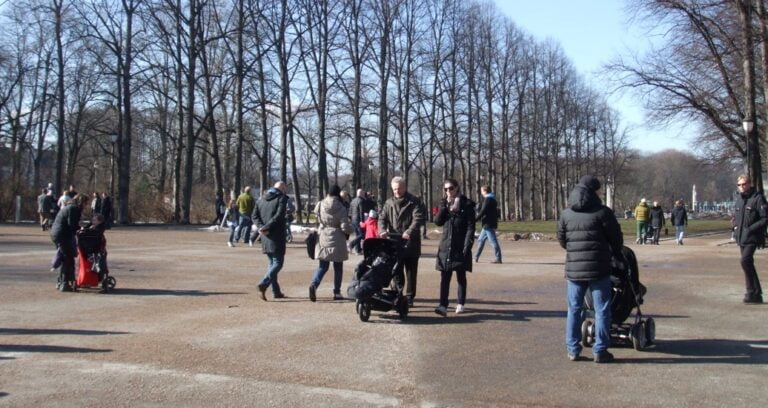 The "hja!" Sound Explained