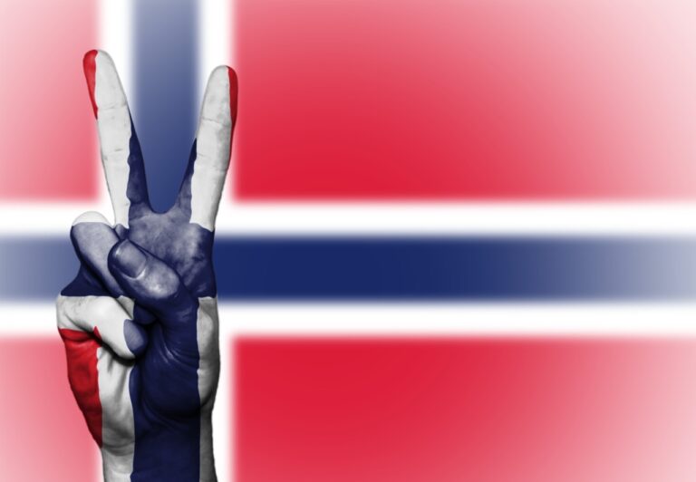 Nordic Cross: The Flags of Scandinavia & Beyond - Life in Norway