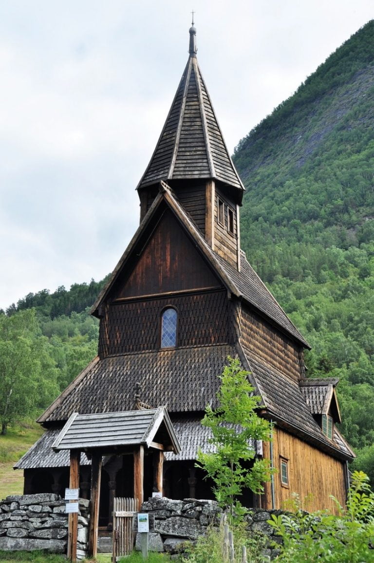 Norway's Stunning Stave Churches in Pictures - Life in Norway