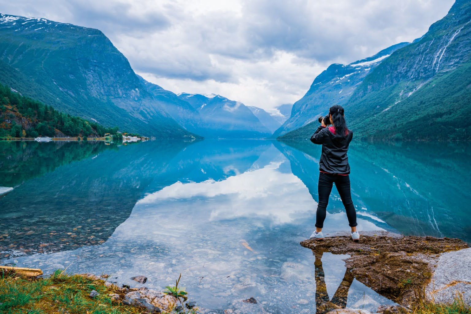 Loen: Norway's 'Instagram Village' In Pictures - Life in Norway