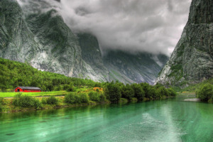 Discover Norway’s Scenic Rauma Railway - Life in Norway