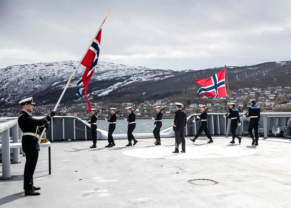 In Pictures: The Norwegian Coast Guard - Life in Norway