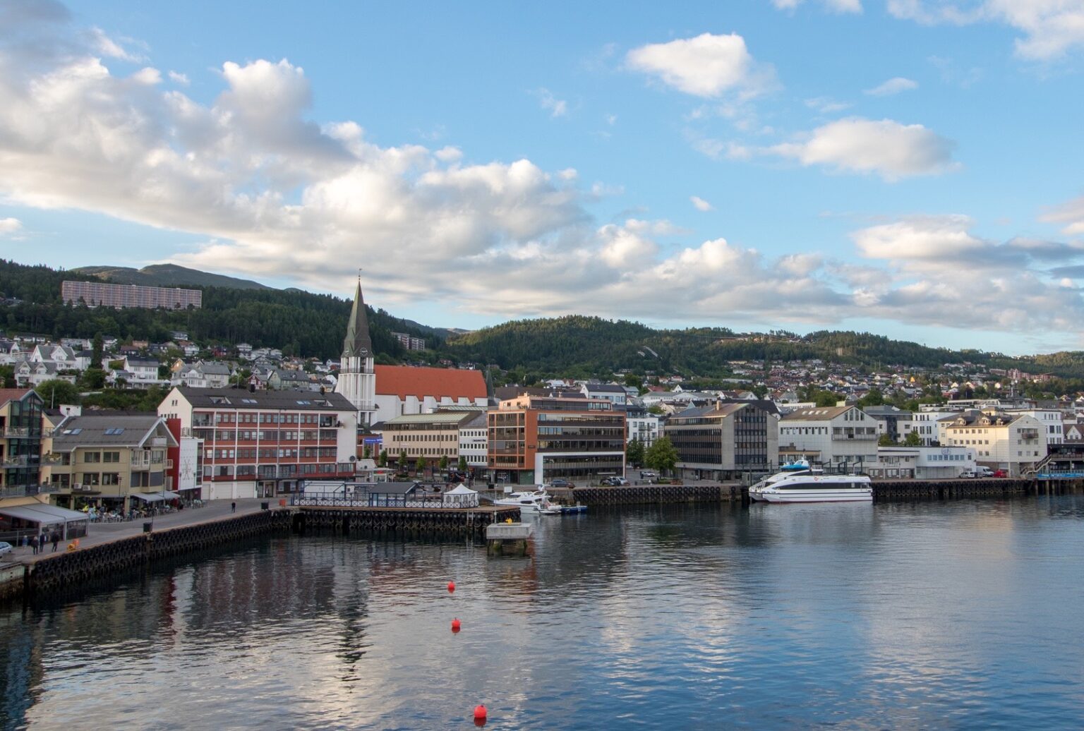 Things To Do In Molde - Life in Norway