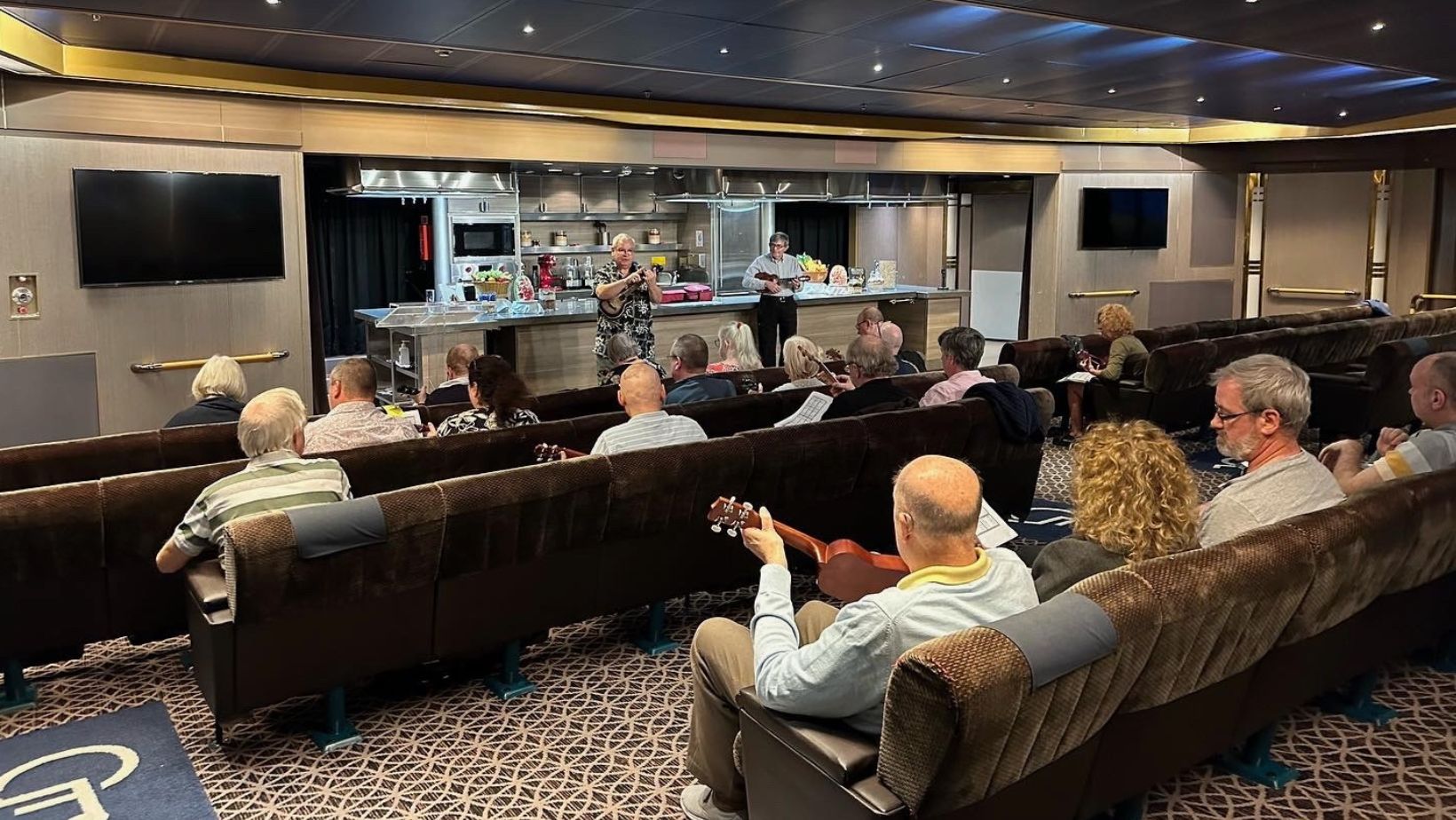 MS Borealis Tour: A Review of the Fred Olsen Cruise Ship - Life in Norway