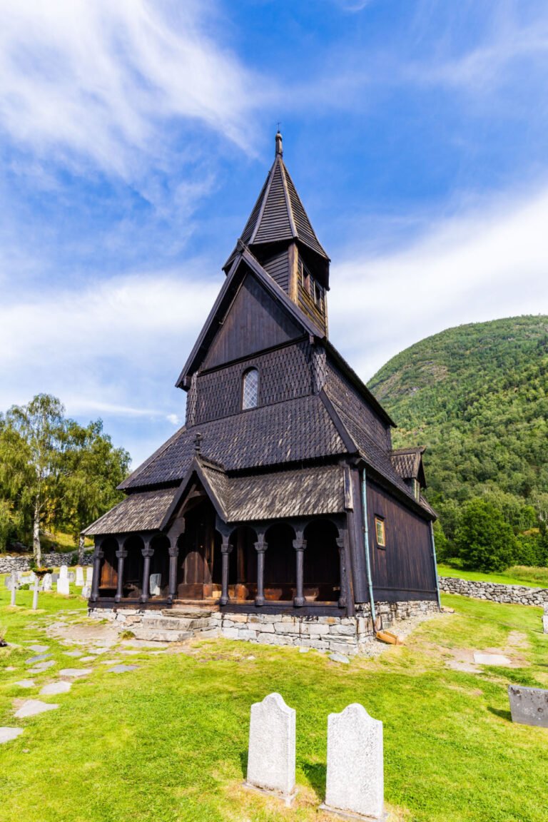 Urnes Stave Church: Norway's Norse-Inspired 900 Year-Old Church - Life ...