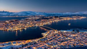 Tromsø Cable Car: The Journey on Fjellheisen - Life in Norway
