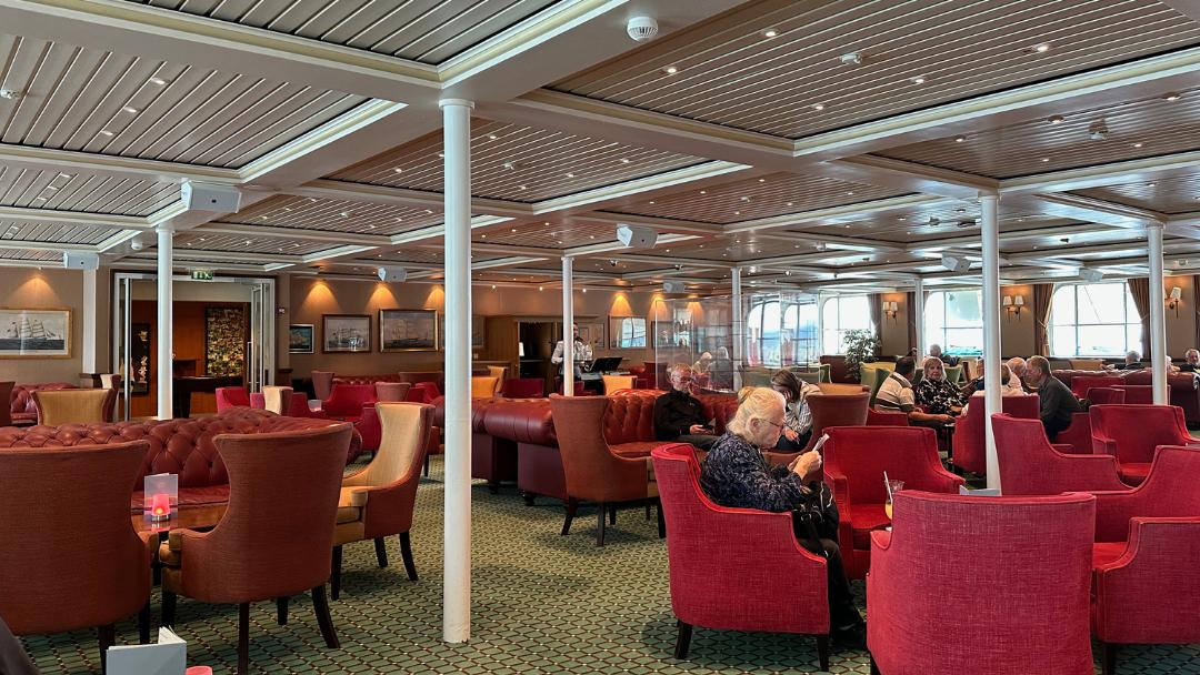 Fred Olsen Balmoral: Cruise Ship Tour & Review (2025) - Life in Norway
