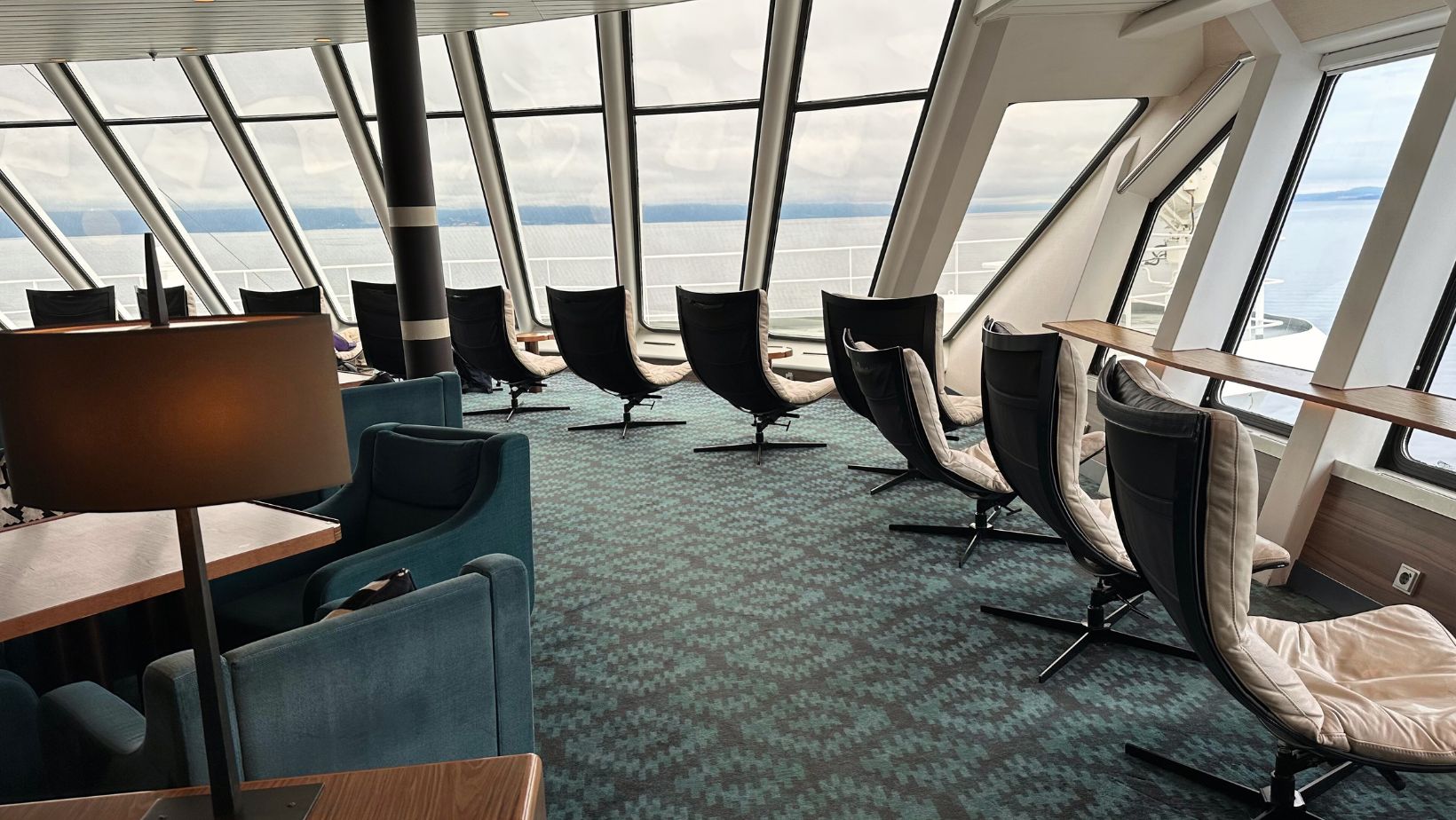 MS Polarlys: See Inside the Hurtigruten Coastal Ferry - Life in Norway