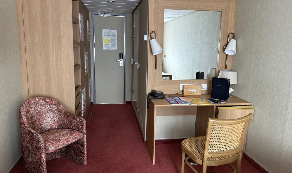 What to Expect on Fred Olsen Cruises in Norway - Life in Norway